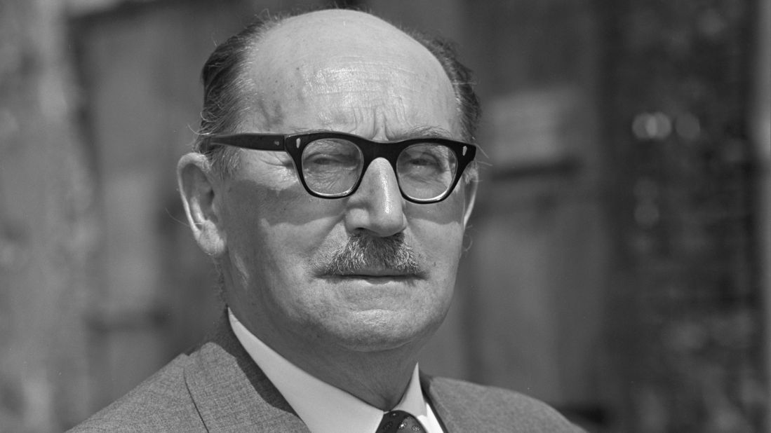 Alfabet Andrzeja Dobosza: Dziennikarze – Stefan Wiechecki „Wiech ...